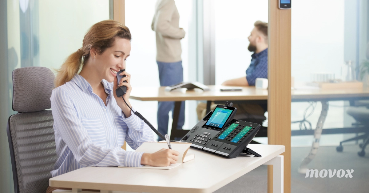 Desk phones | MOVOX